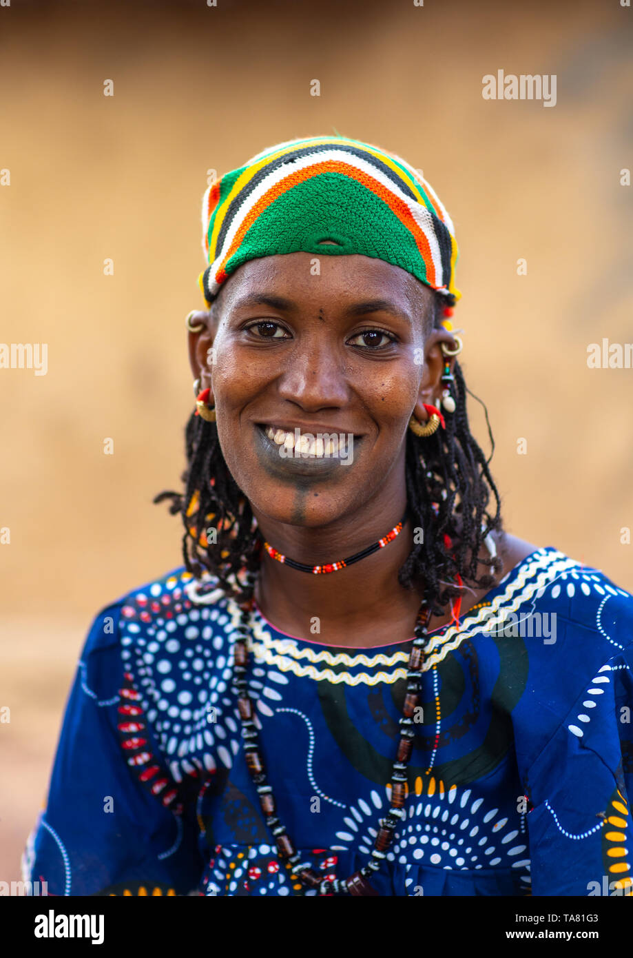 Fulani tribe woman tattoo hi-res stock photography and images - Alamy