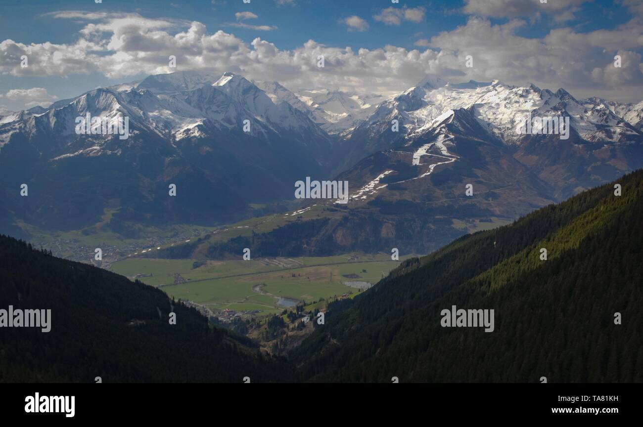 snow disappearing in Austrian Alps in the springtime Stock Photo - Alamy