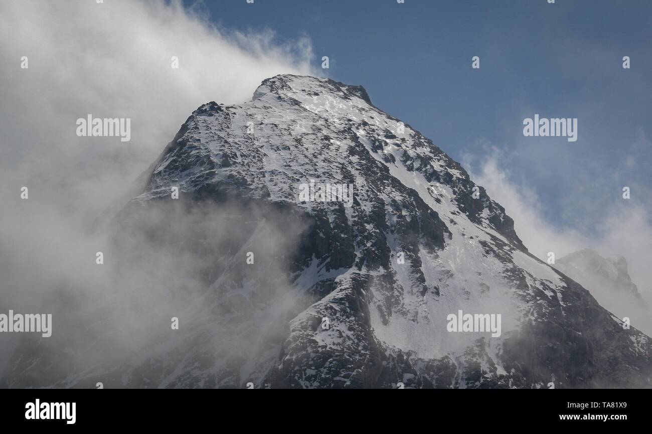 Overview of Austrian ski resort in the Alps of Austria Stock Photo - Alamy