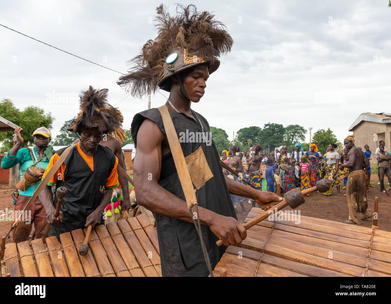 Balafon hi-res stock photography and images - Alamy