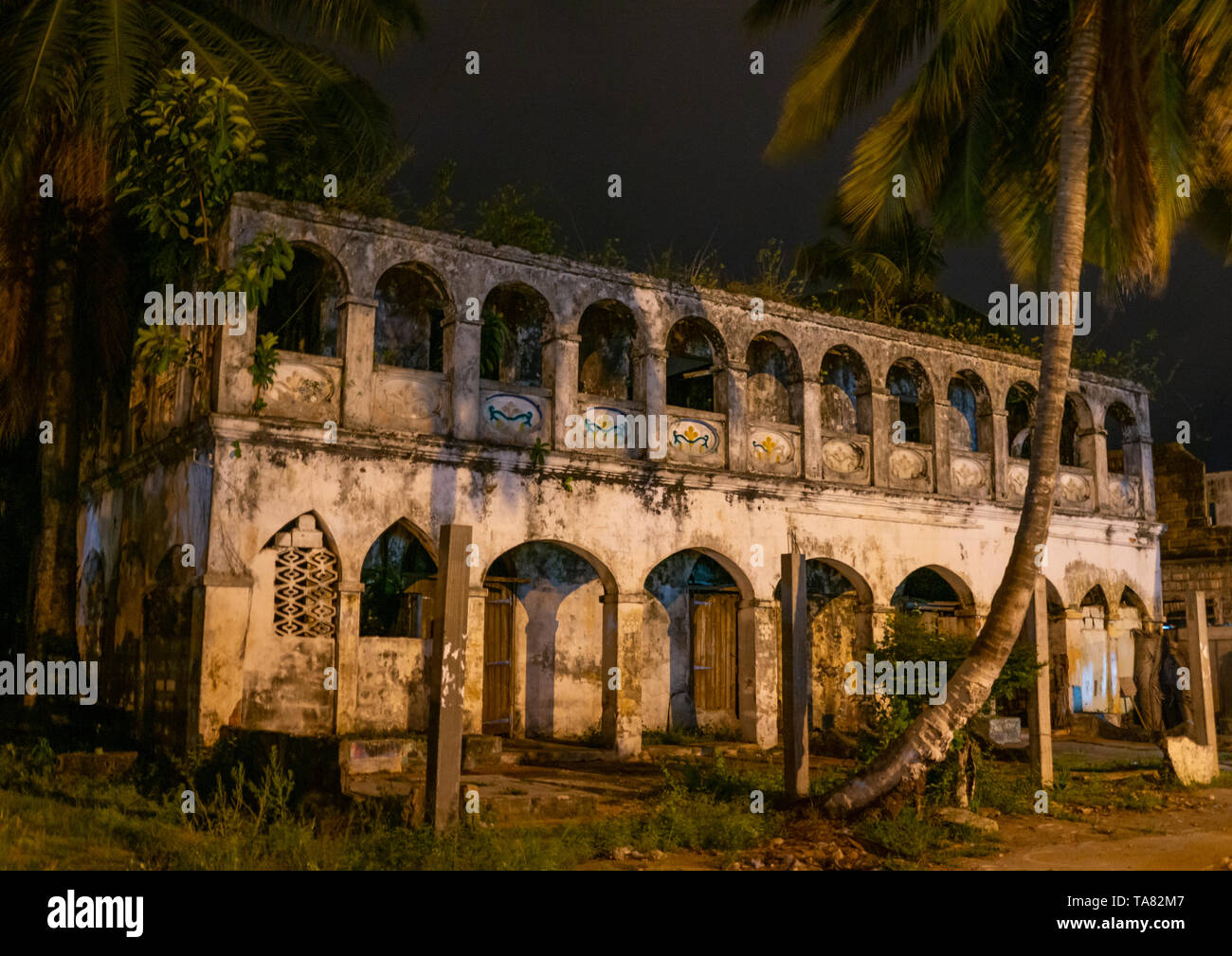 Old french abandonned colonial building maison Edouard Aka, Sud-Comoé ...