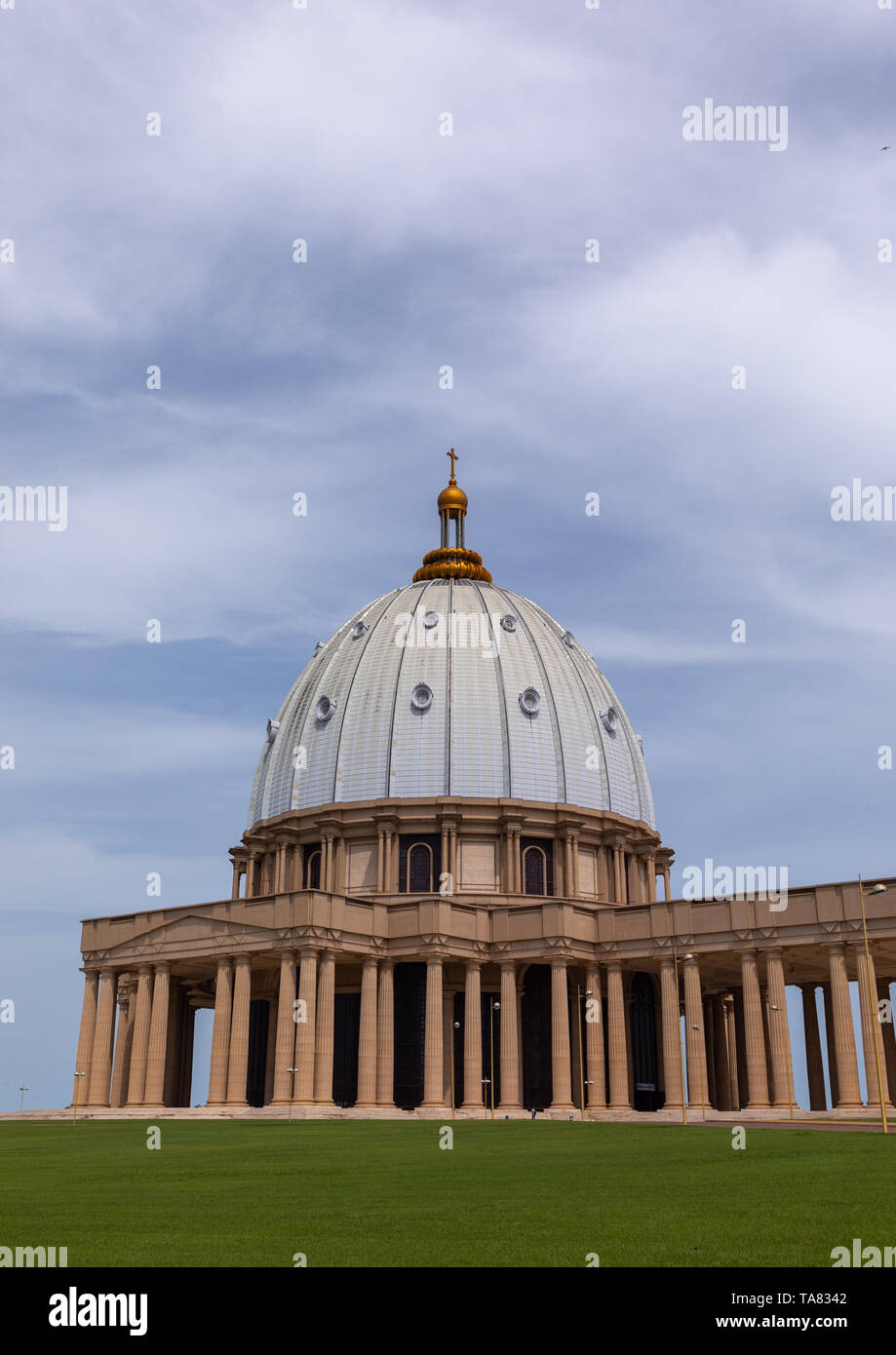 Our lady of peace basilica christian cathedral built by Félix Houphouët ...