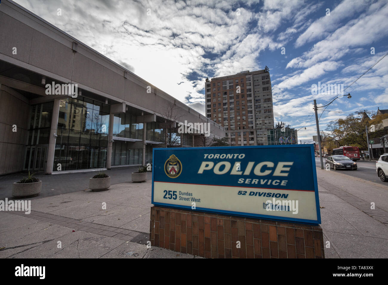 911 Emergency Logo High Resolution Stock Photography and Images - Alamy