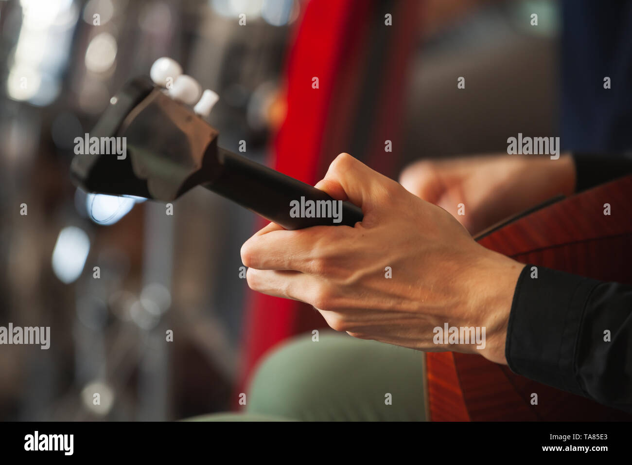 Balalaika player hi-res stock photography and images - Alamy