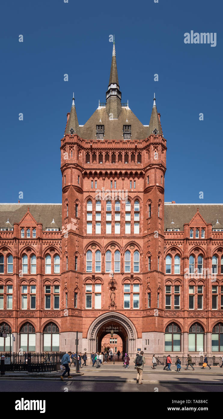 142 holborn bars hi-res stock photography and images - Alamy
