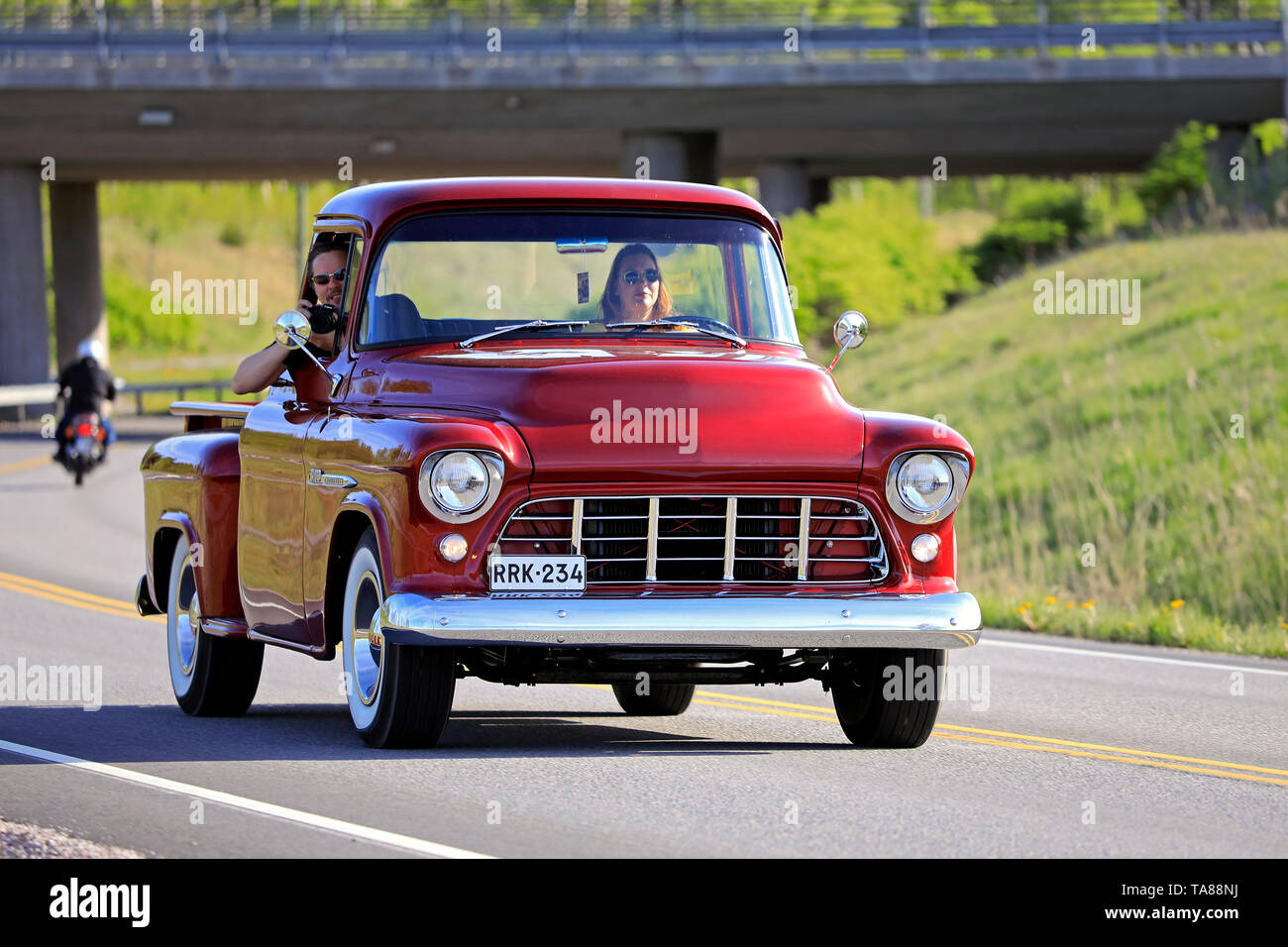 1950s woman driving a car hi-res stock photography and images - Alamy