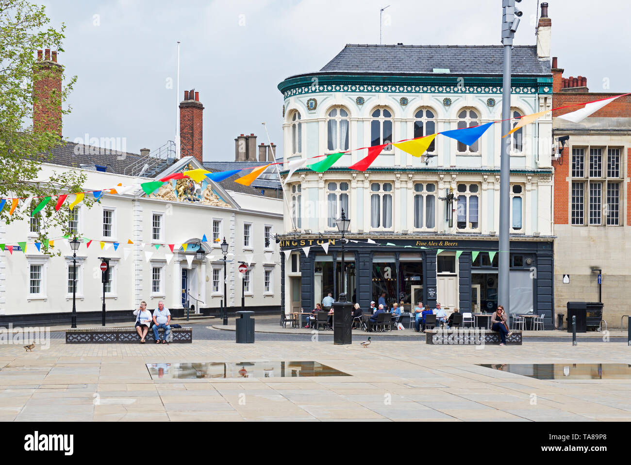 Trinity Square, Kingston upon Hull, East Yorkshire, England UK Stock ...