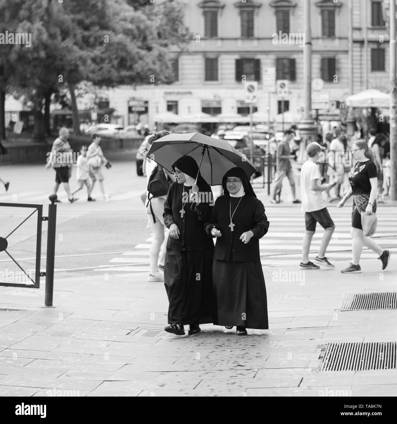 Turquoise swimming Black and White Stock Photos & Images - Alamy