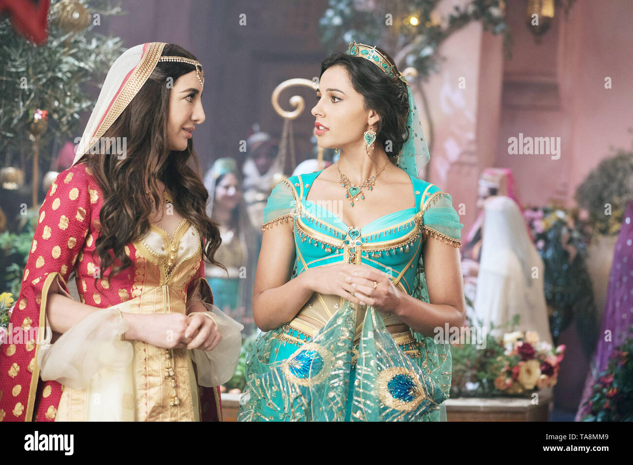 ALADDIN, from left: Nasim Pedrad as Dalia, Naomi Scott as Jasmine 2019 ...