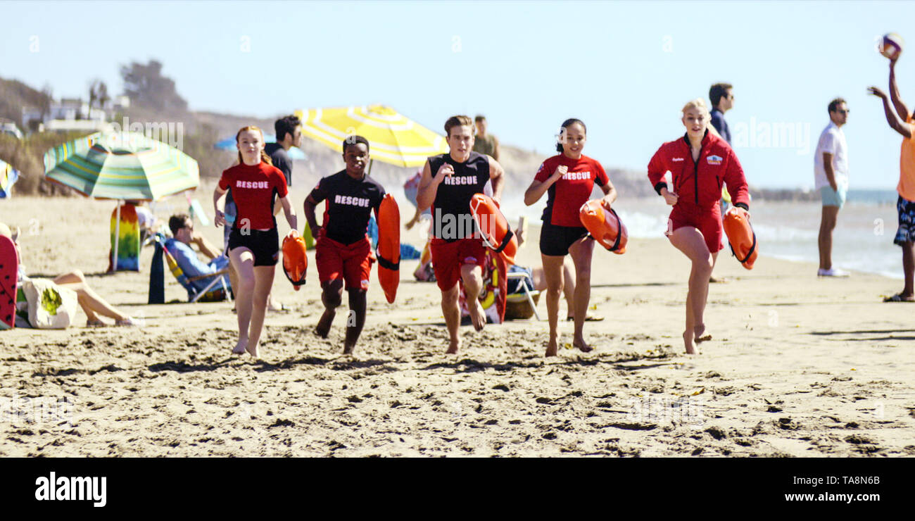 MALIBU RESCUE, (aka MALIBU RESCUE: THE MOVIE), from left: Abby Donnelly ...