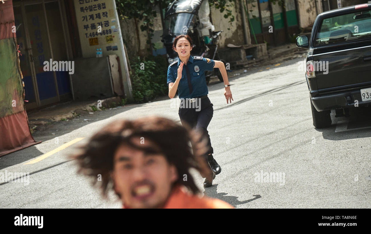 MISS & MRS. COPS, background: LEE Sung-Kyoung, 2019. © CJ Entertainment ...