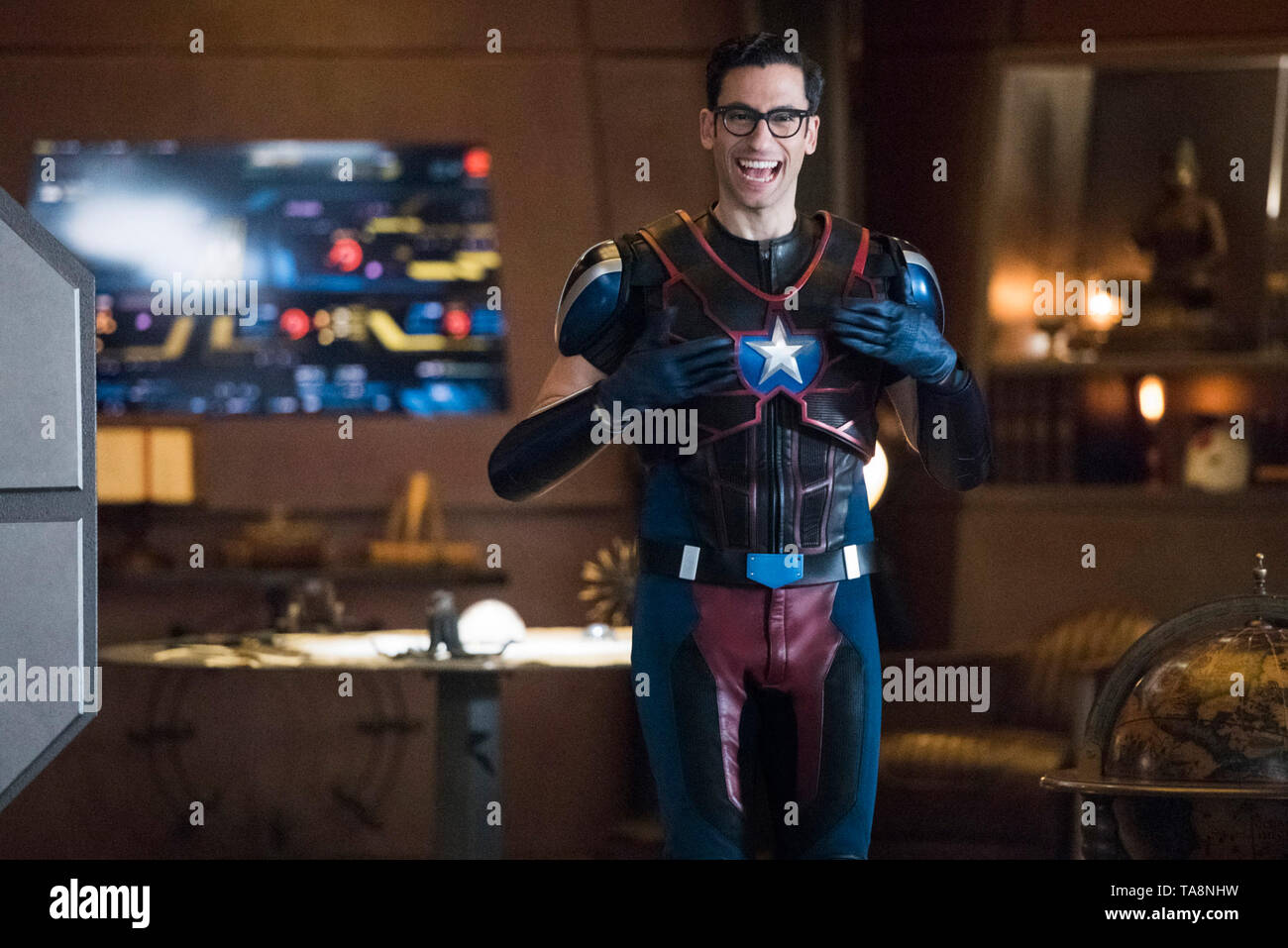 LEGENDS OF TOMORROW, (aka DC'S LEGENDS OF TOMORROW), Adam Tsekhman ...