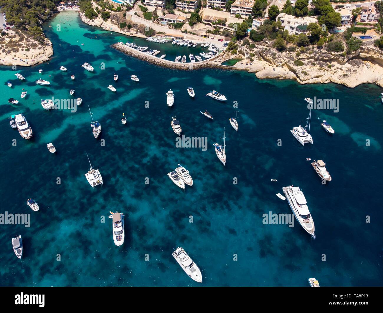 Three finger bay hi-res stock photography and images - Alamy