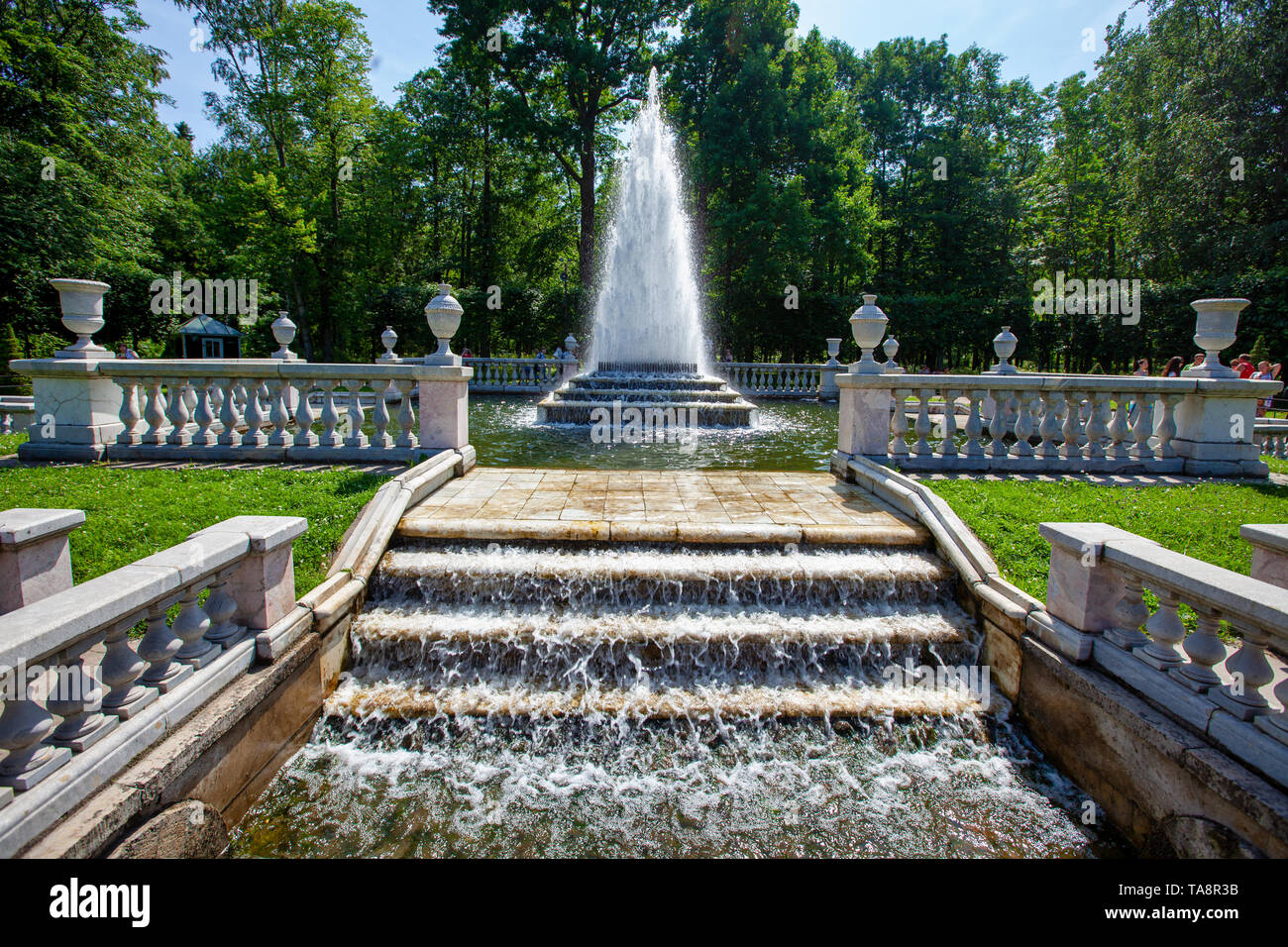 The pyramid fountain. Peterhof. St. Petersburg. Russia Stock Photo - Alamy