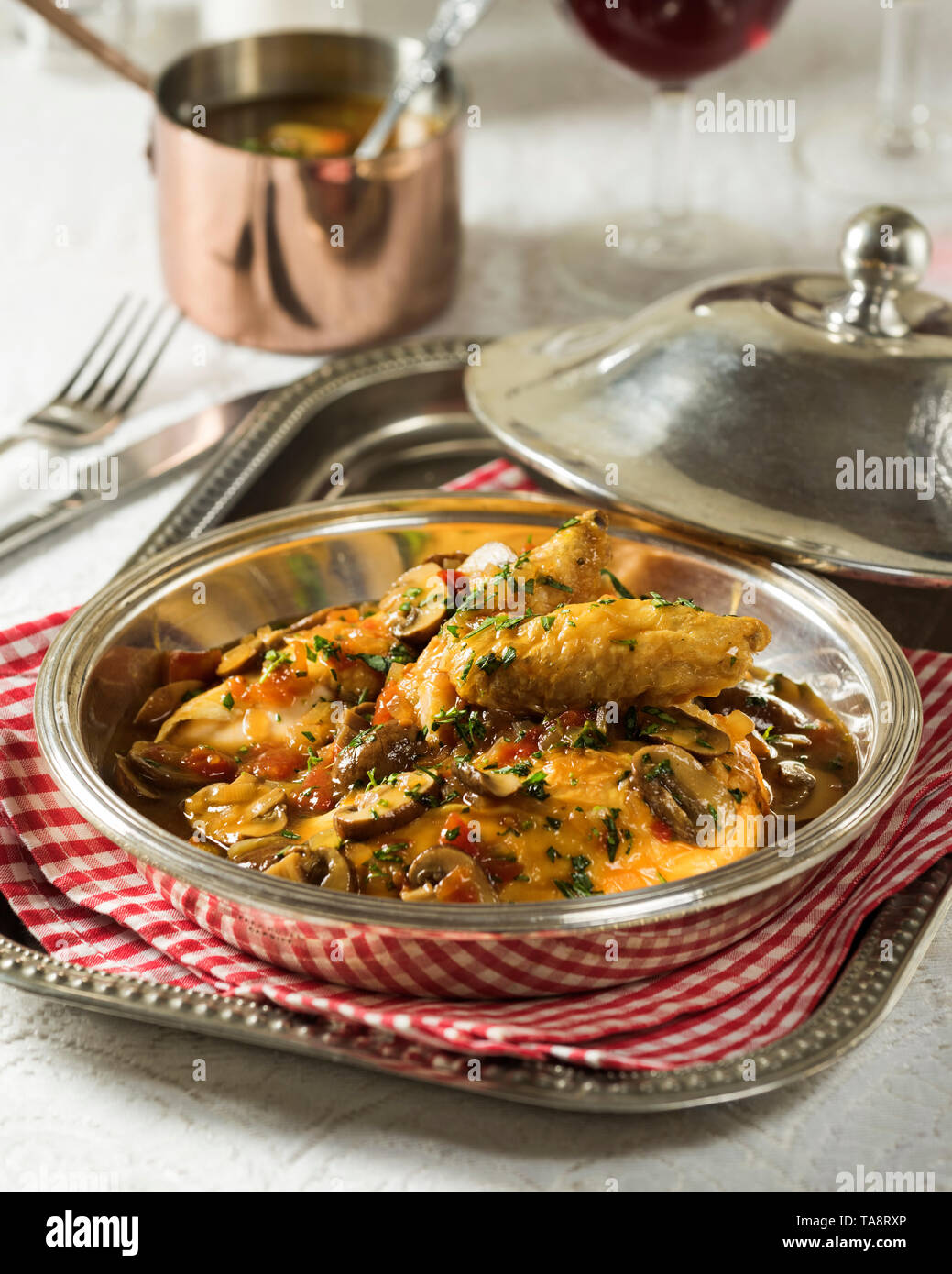 Chicken chasseur. France Food Stock Photo - Alamy