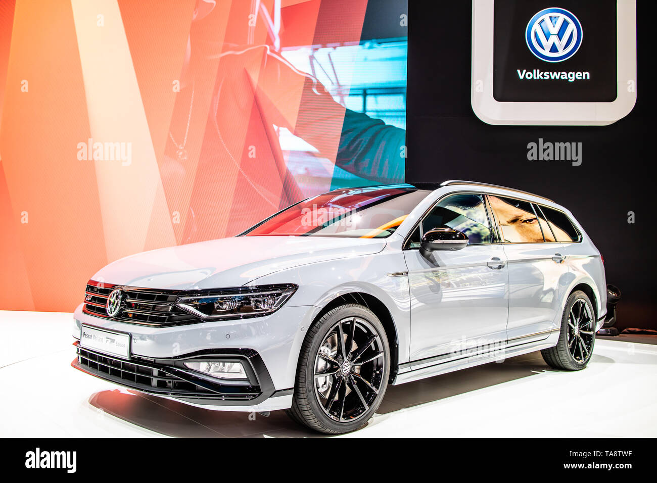Geneva, Switzerland, March 05, 2019: Volkswagen VW Passat Variant R ...