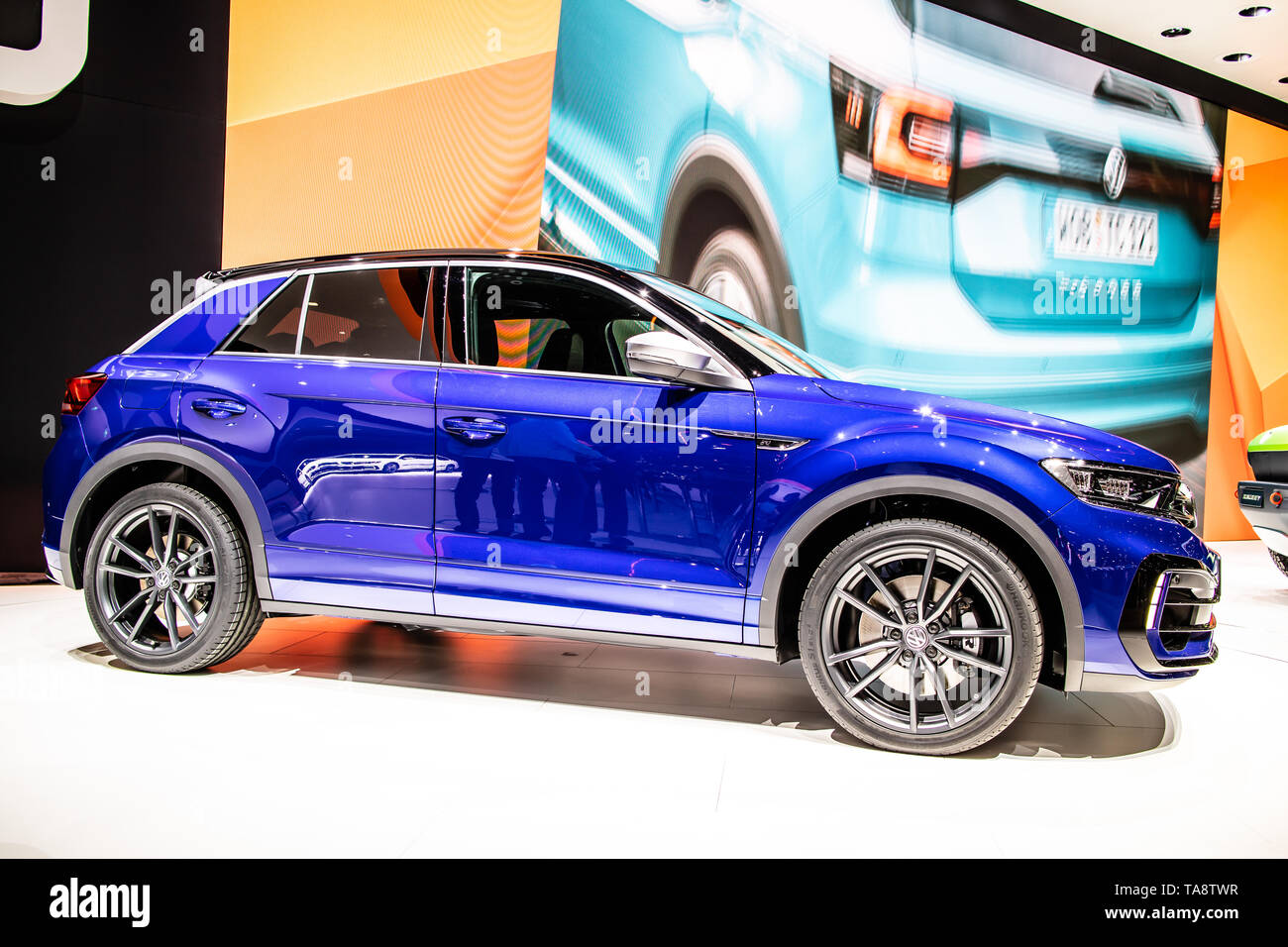 Vw t roc r hi-res stock photography and images - Alamy