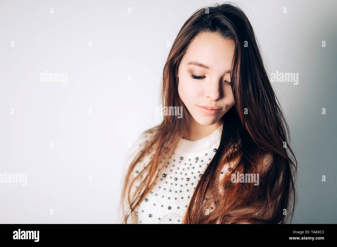 Downcast look hi-res stock photography and images - Alamy
