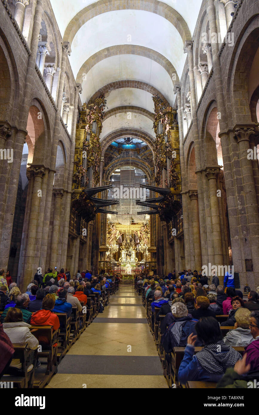 Inside of the cathedral of santiago de compostela hi-res stock ...