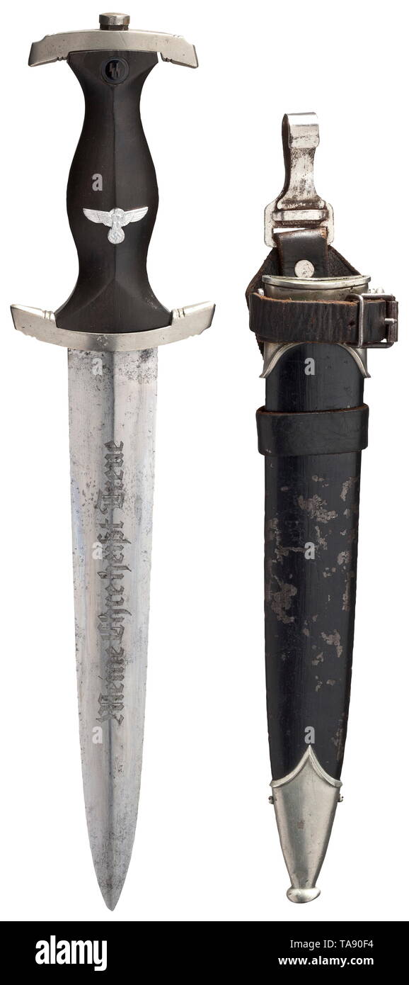 A service dagger M 33, Carl Eickhorn, Solingen Blade with etched ...