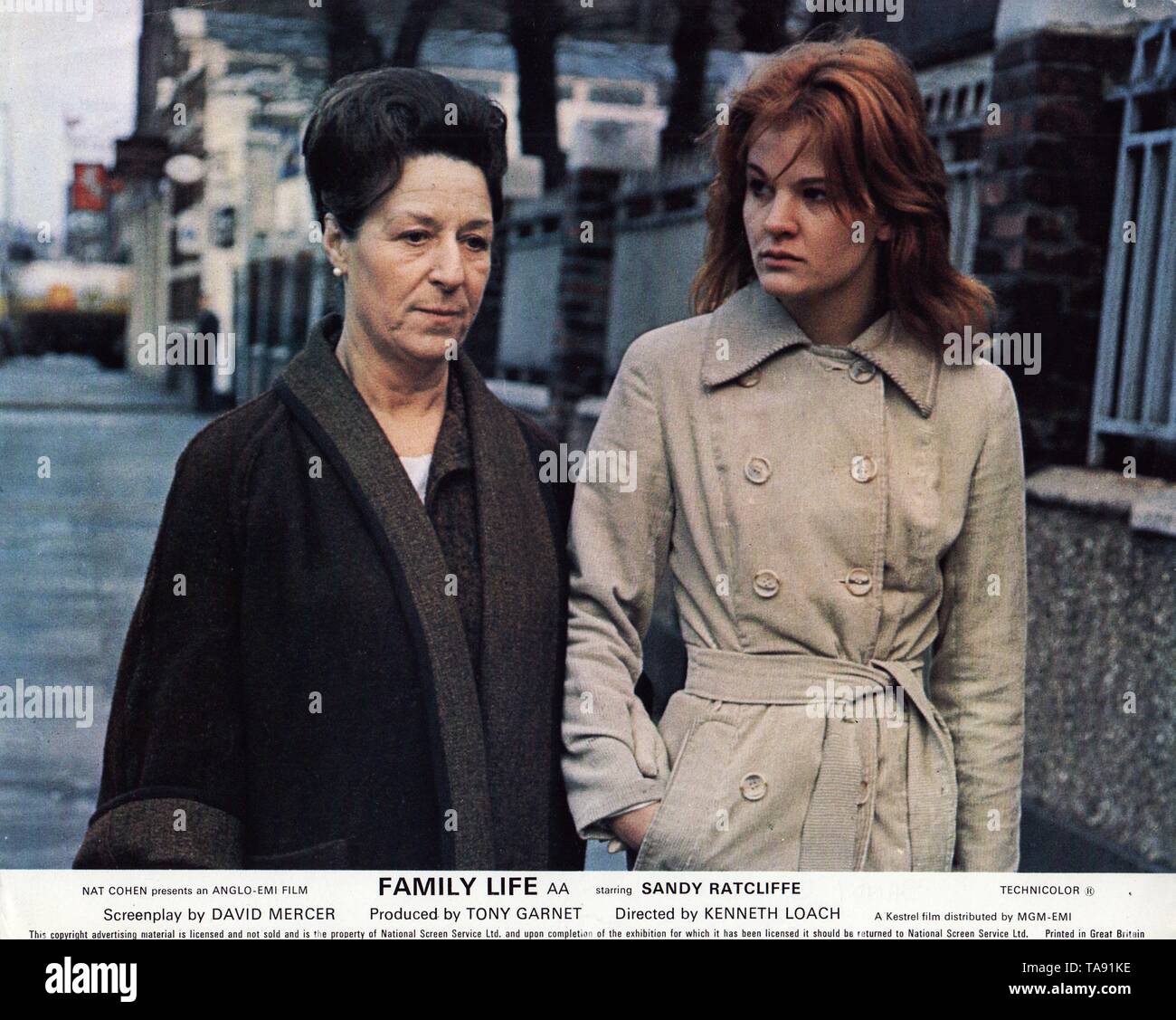 Family life 1971 hi-res stock photography and images - Alamy