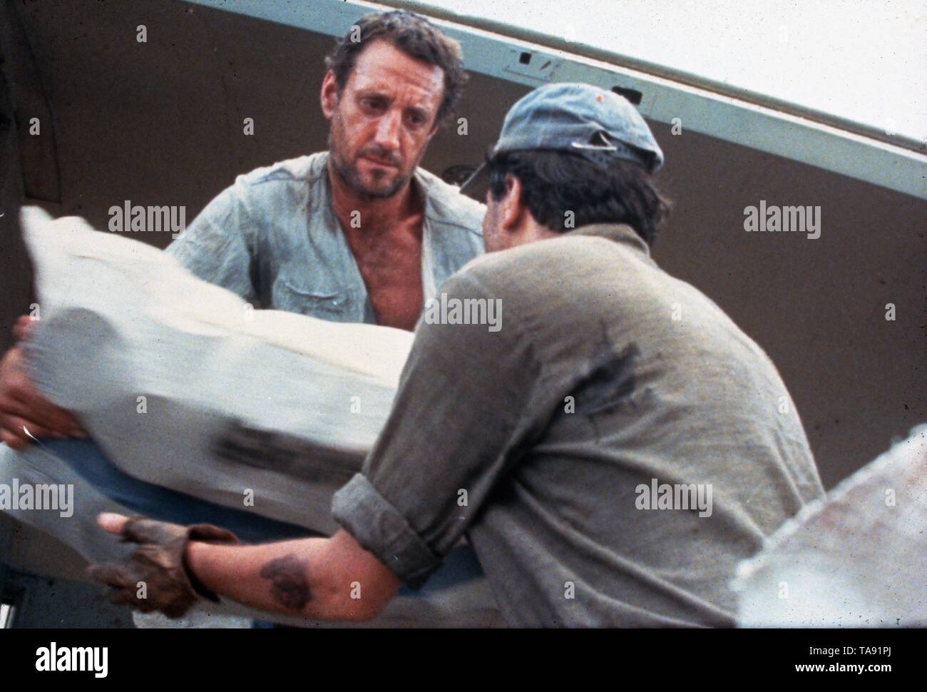 Sorcerer 1977 roy scheider hi-res stock photography and images - Alamy