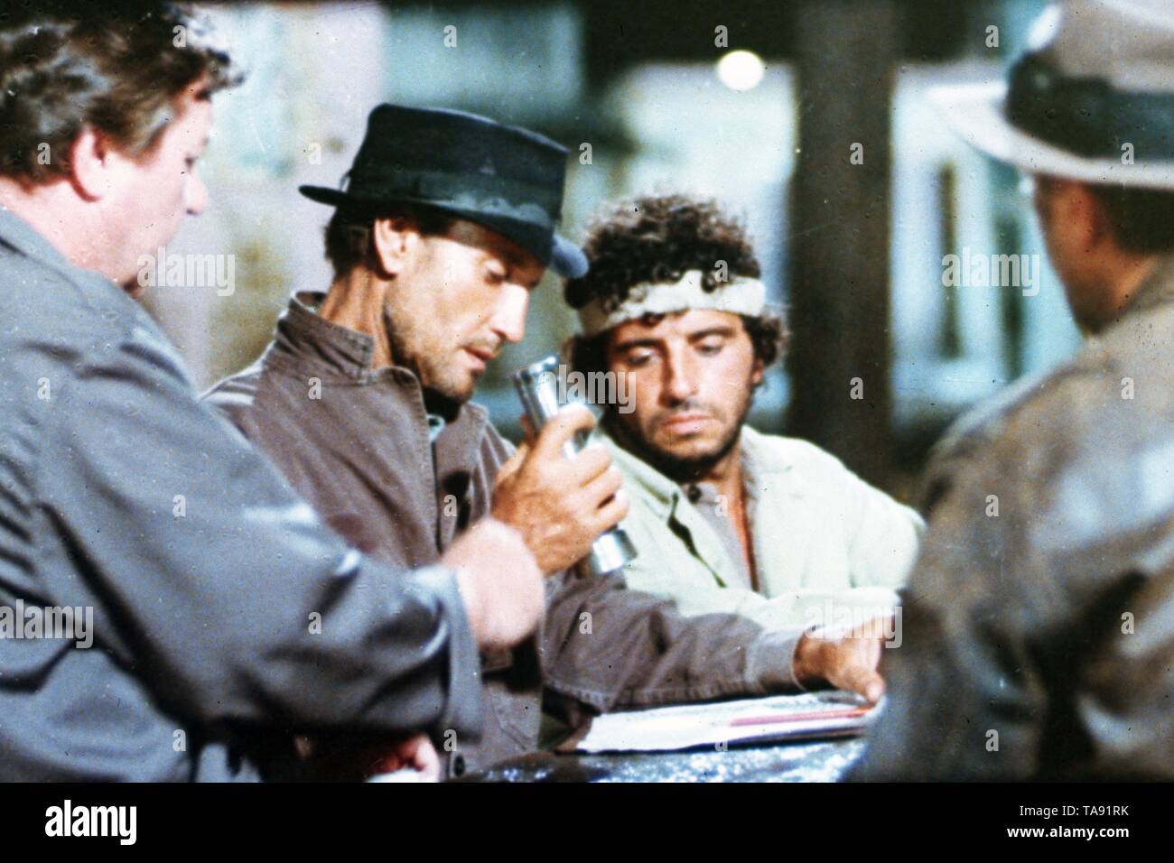 Sorcerer 1977 roy scheider hi-res stock photography and images - Alamy