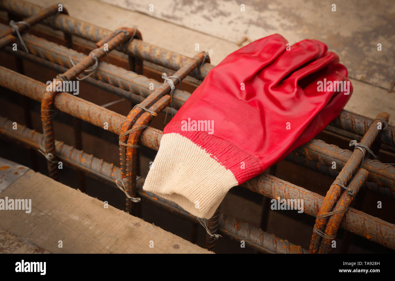 Construction of rooftop in a building by hand Stock Photo - Alamy