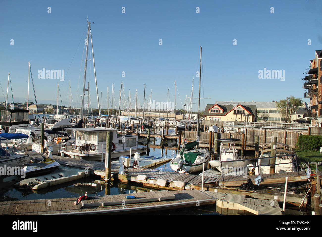 Annapolis city dock hi-res stock photography and images - Alamy