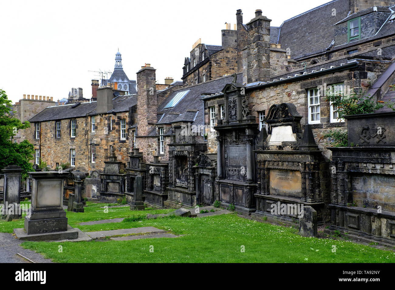 Edinburgh, Greyfriars cemetery, graves on the walls of buildings ...