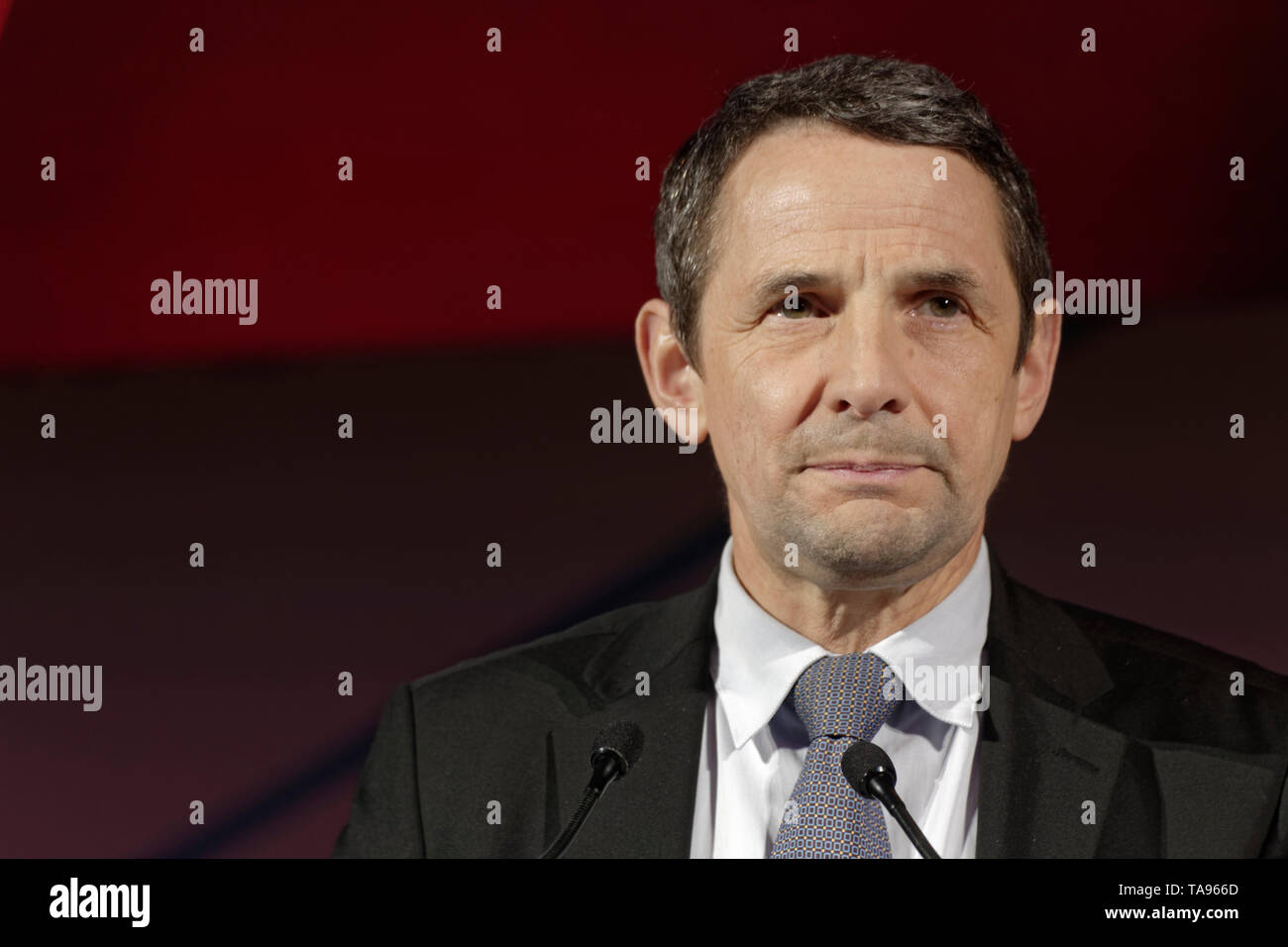 Paris, France. 8th December, 2015. Thierry Mandon attends the INRA ...