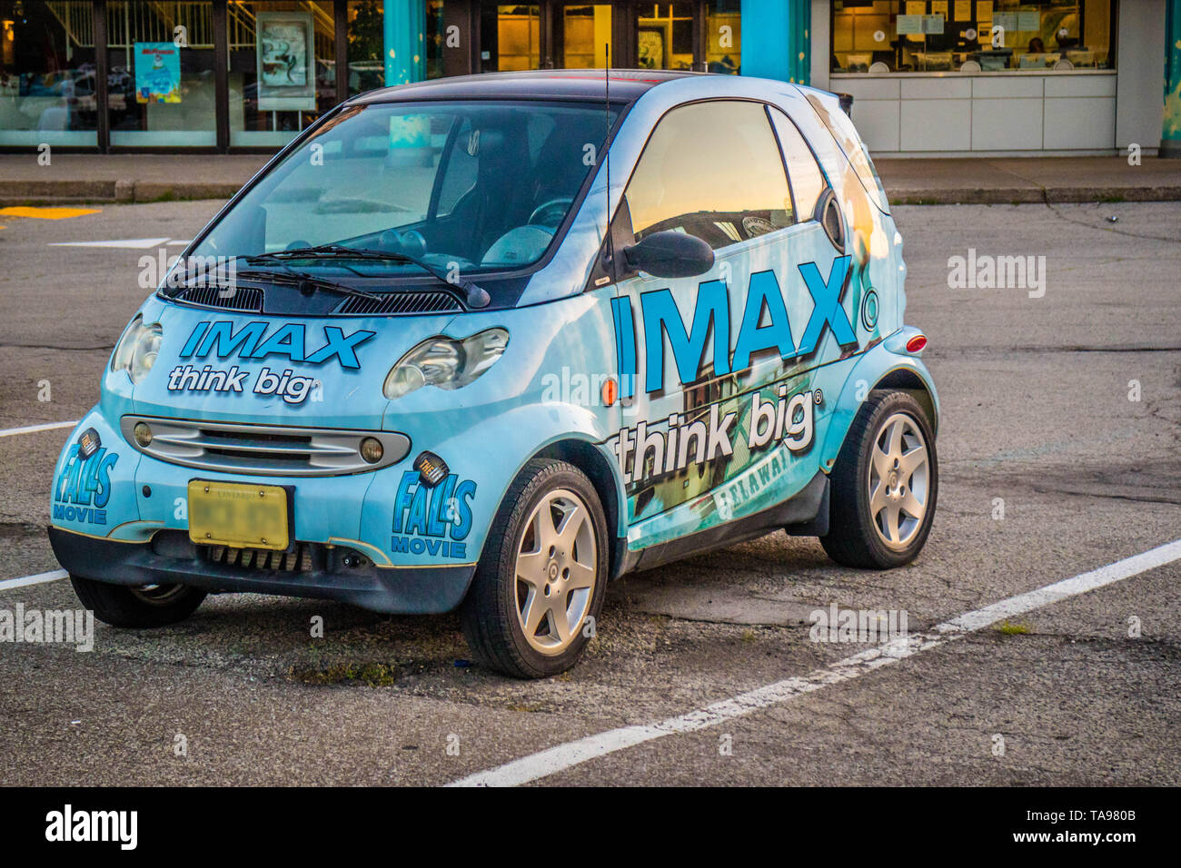 Niagara falls imax hi-res stock photography and images - Alamy