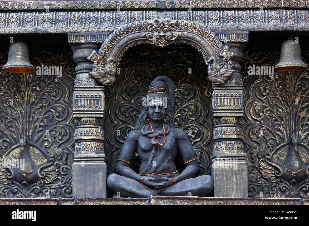 Sadashiv peth hi-res stock photography and images - Alamy