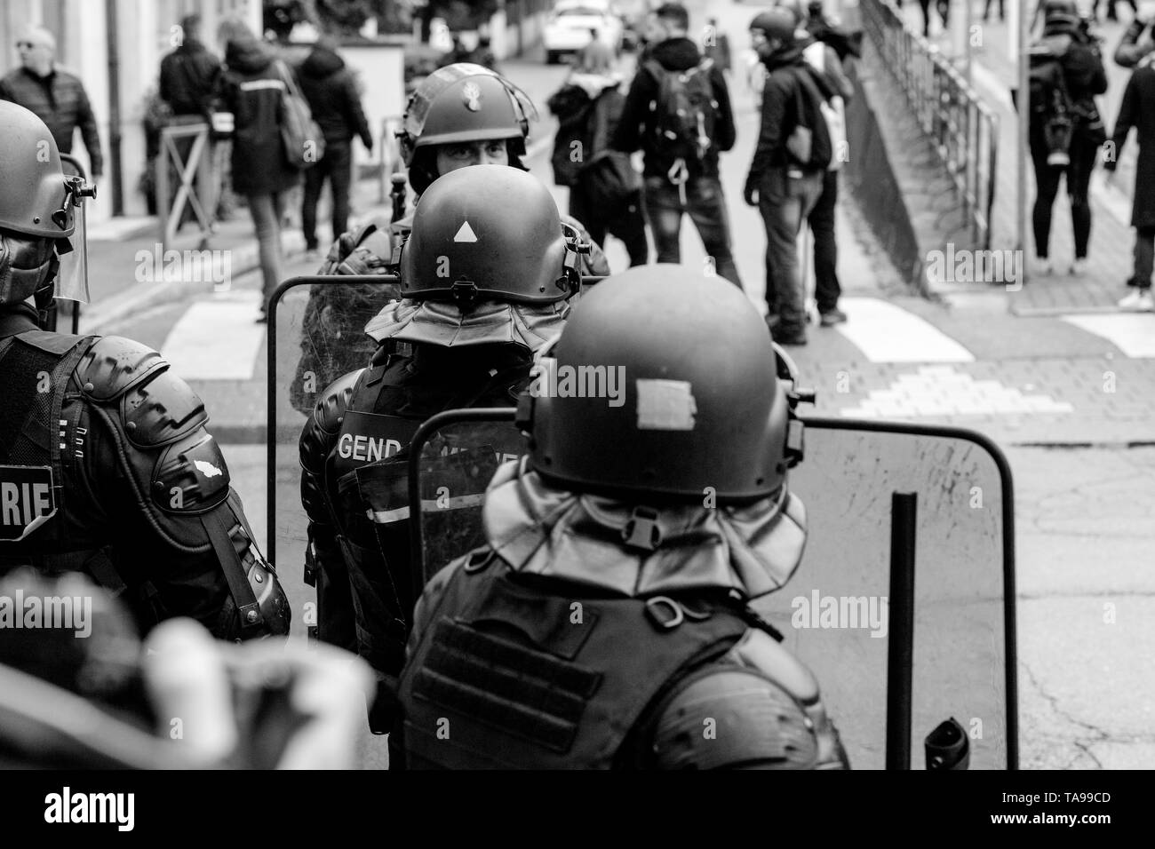 Police officer rear view Black and White Stock Photos & Images - Alamy