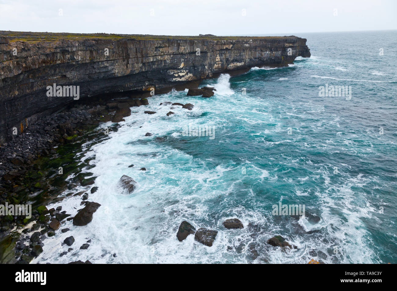 Dún Duchathair - Black Fort Cliffs. Inishmore Island, Aran Islands ...