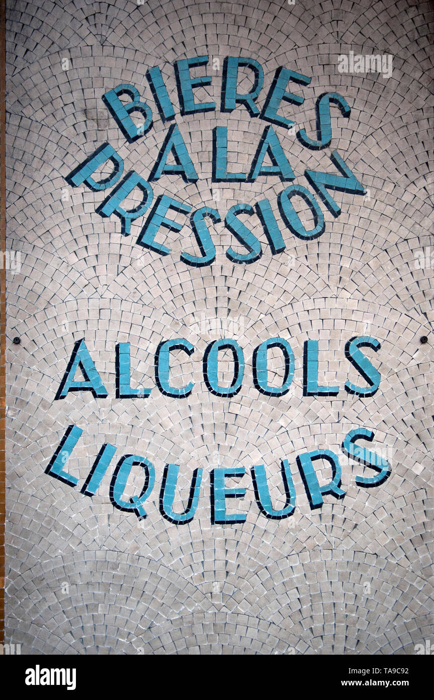 French liqueurs hi-res stock photography and images - Alamy