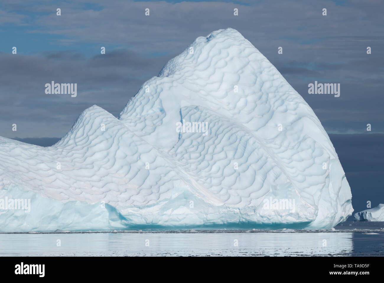 Antarctica below the Antarctic Circle. Antarctic peninsula, Red Rock ...