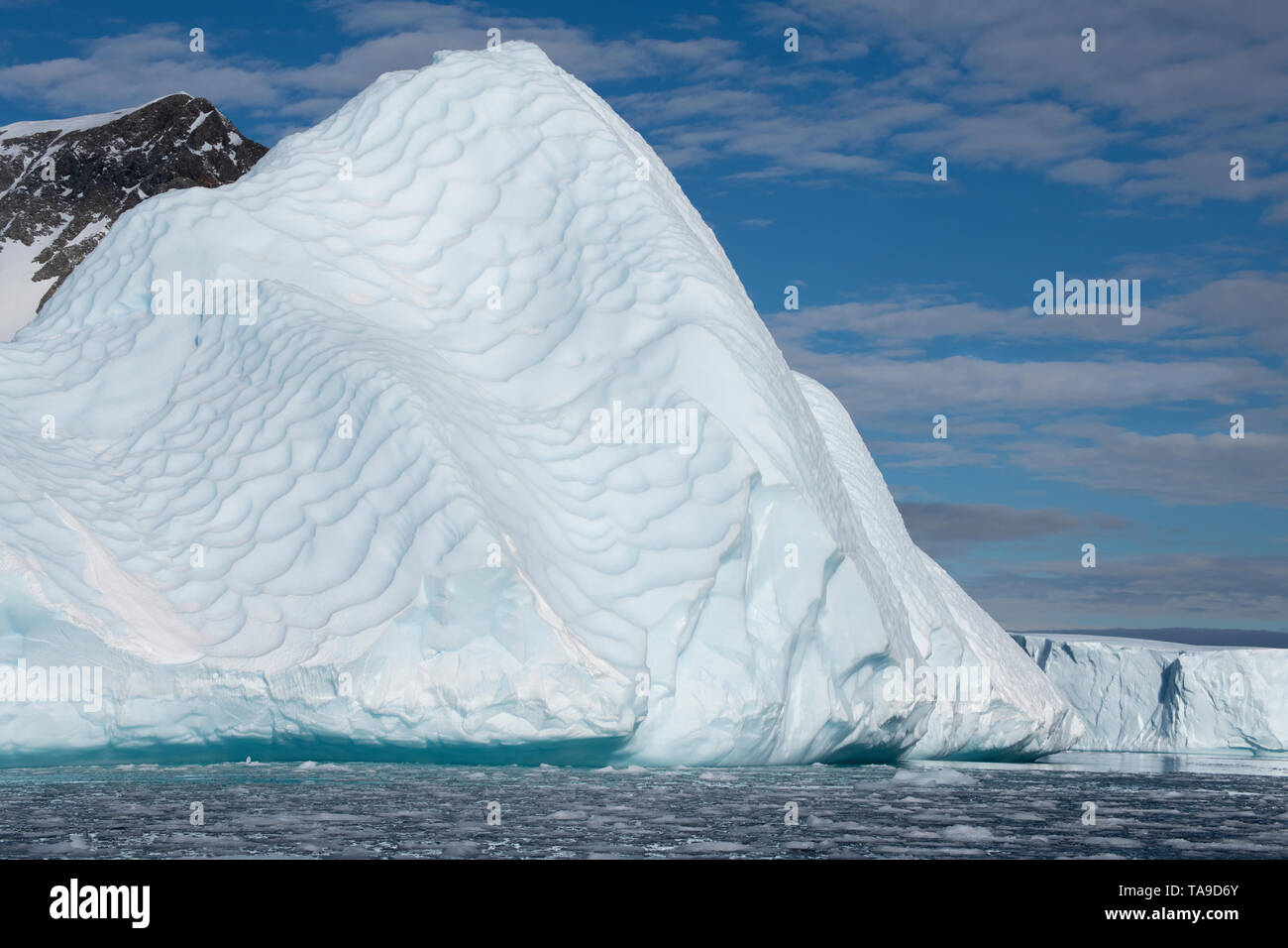 Antarctica below the Antarctic Circle. Antarctic peninsula, Red Rock ...