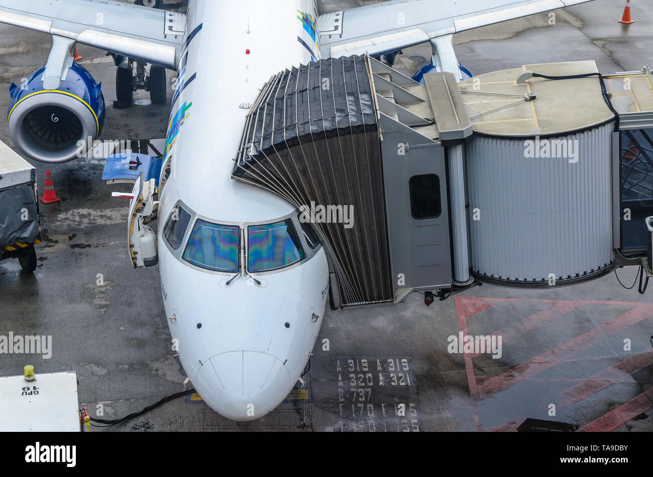 Boarding Plane Tunnel