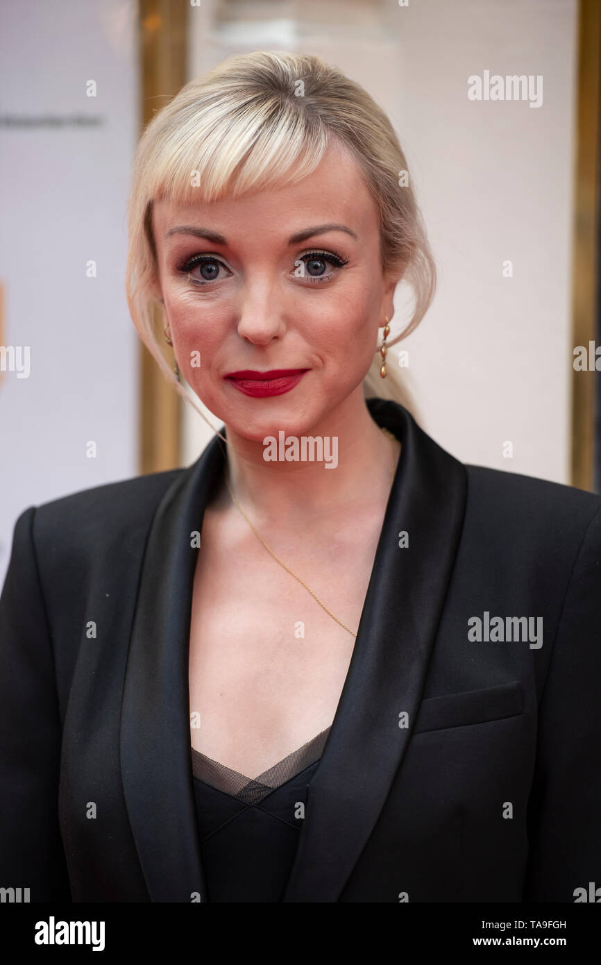 Lehman Trilogy, Piccadilly Theatre, London Stock Photo - Alamy