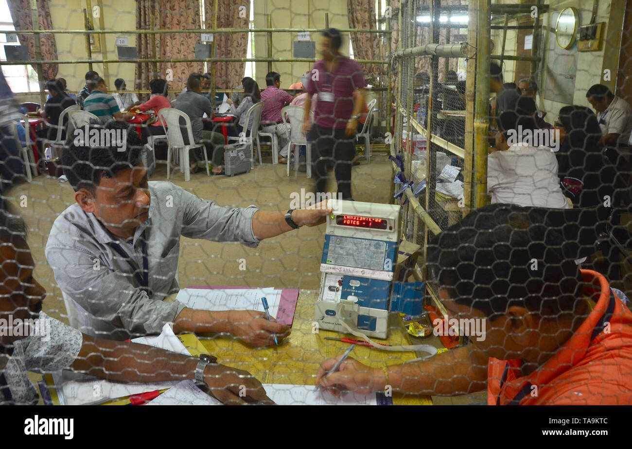 Indian state election vote hi-res stock photography and images - Alamy