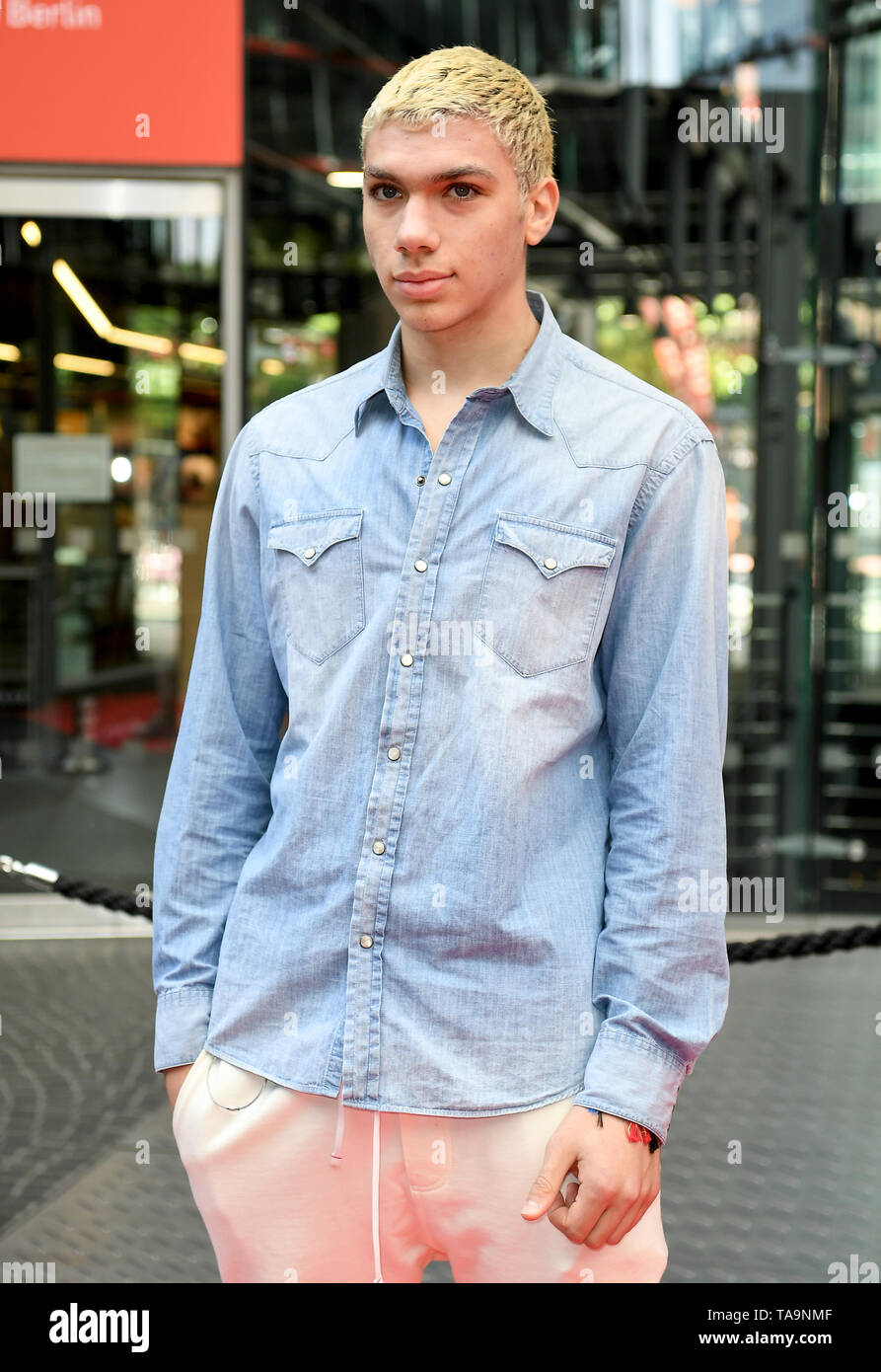 Berlin, Germany. 23rd May, 2019. Elias Balthasar Becker, model, coming ...