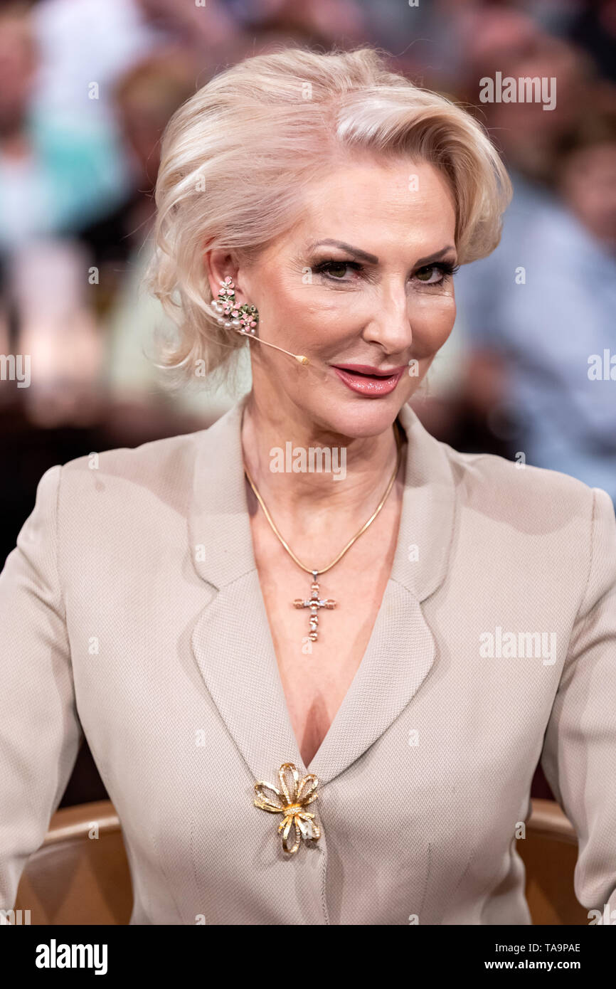 Désirée nick desiree nick hi-res stock photography and images - Alamy