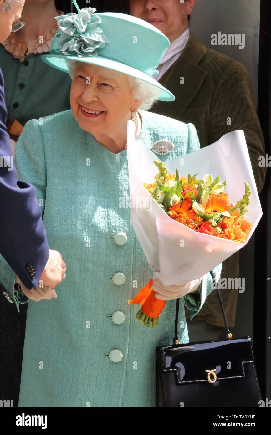 Elizabeth keith hi-res stock photography and images - Alamy