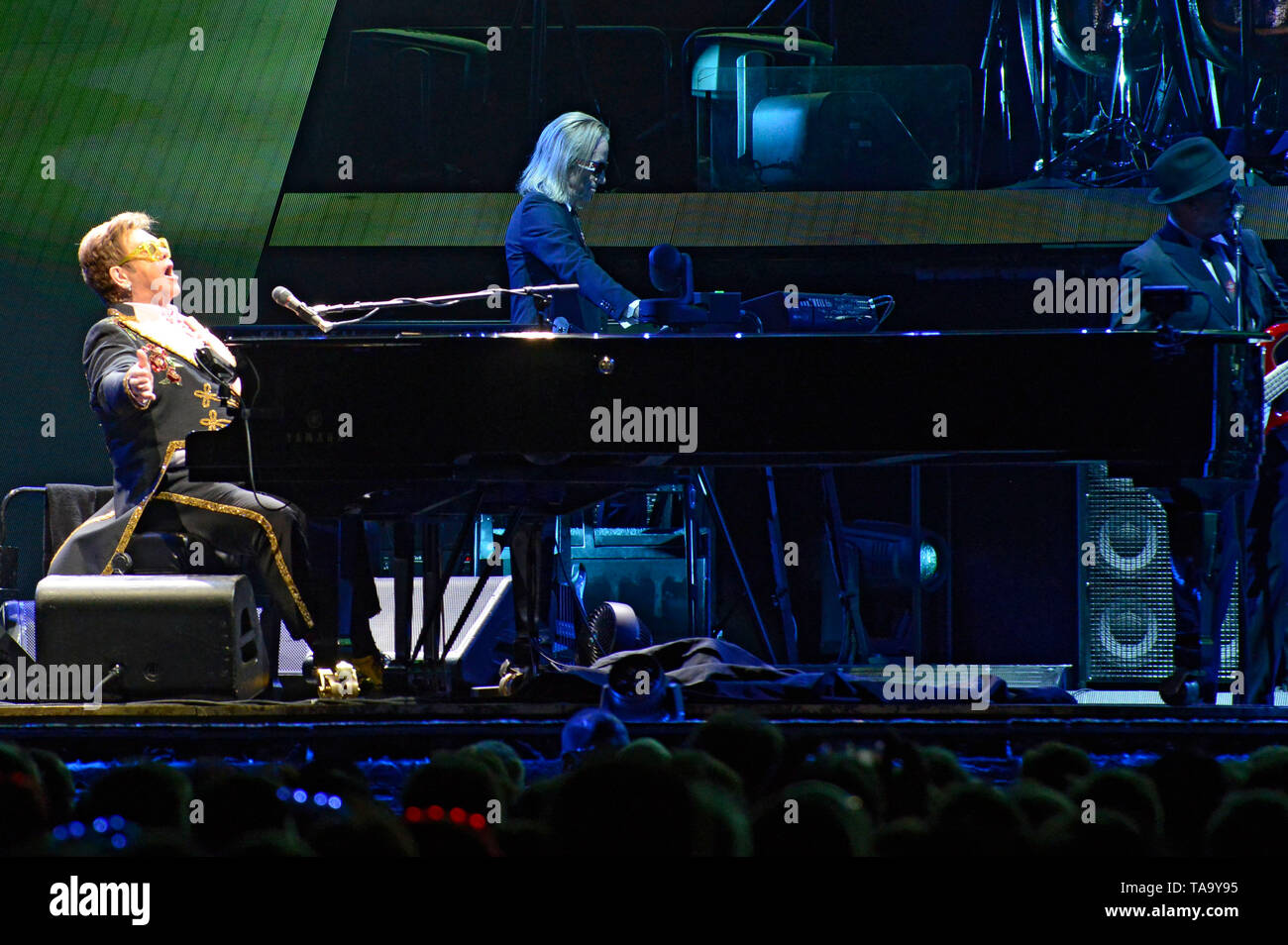 Elton John performs live on stage during the 'Farewell Yellow Brick ...