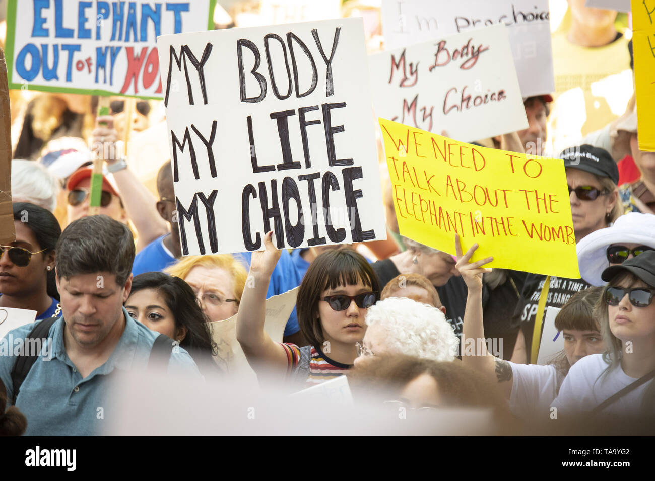 Abortion ban protest atlanta hi-res stock photography and images - Alamy