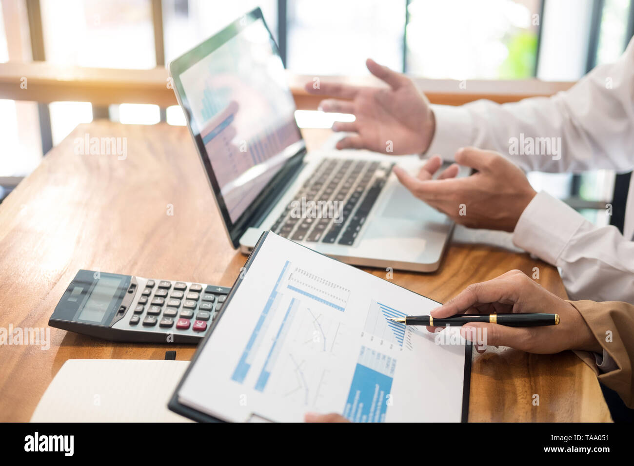 Teamwork Startup Project Planning making great discussion team Meeting ...