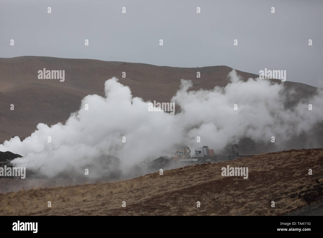 Steam coming out of ground hi-res stock photography and images - Alamy