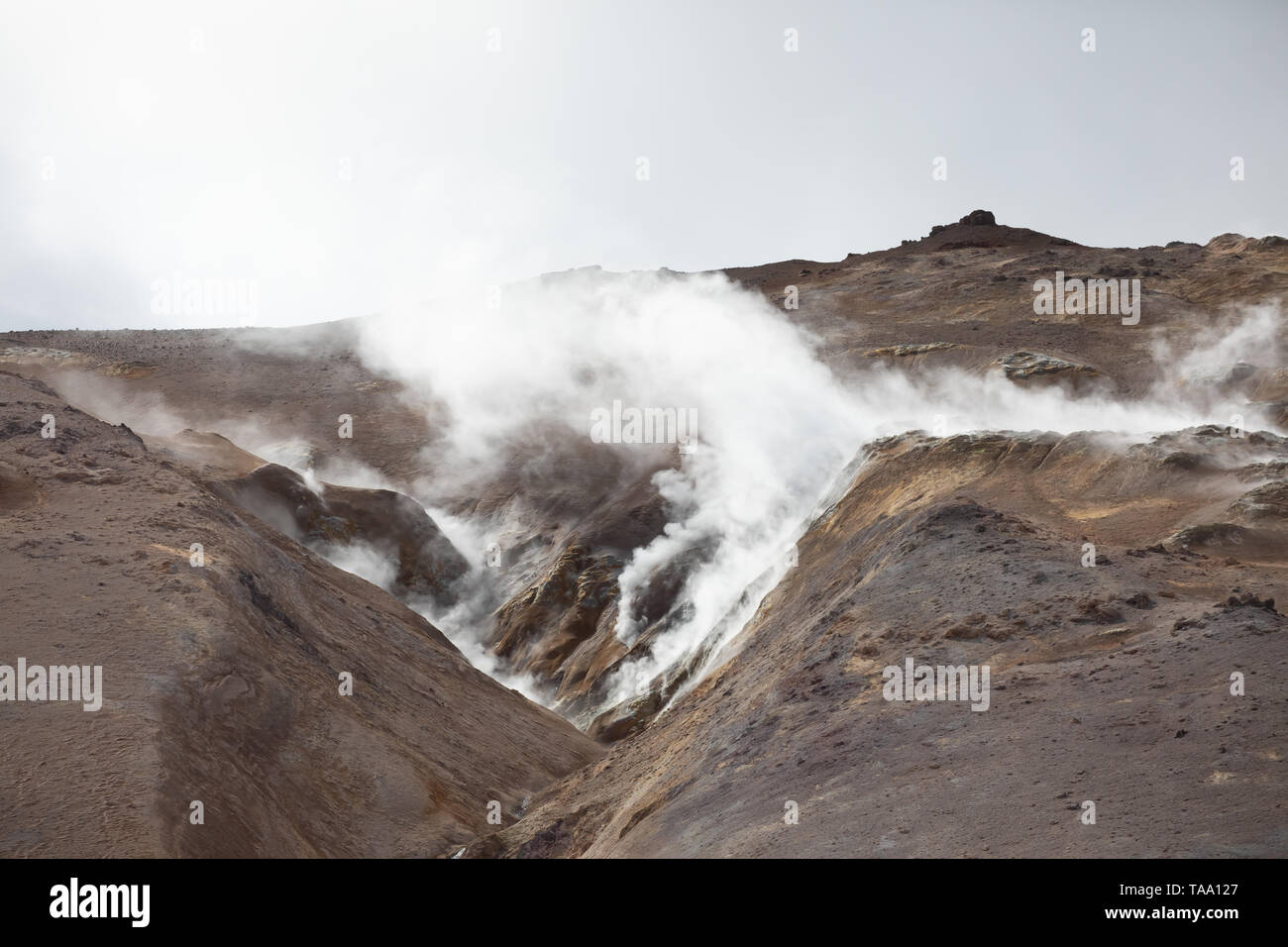Steam coming out of ground hi-res stock photography and images - Alamy