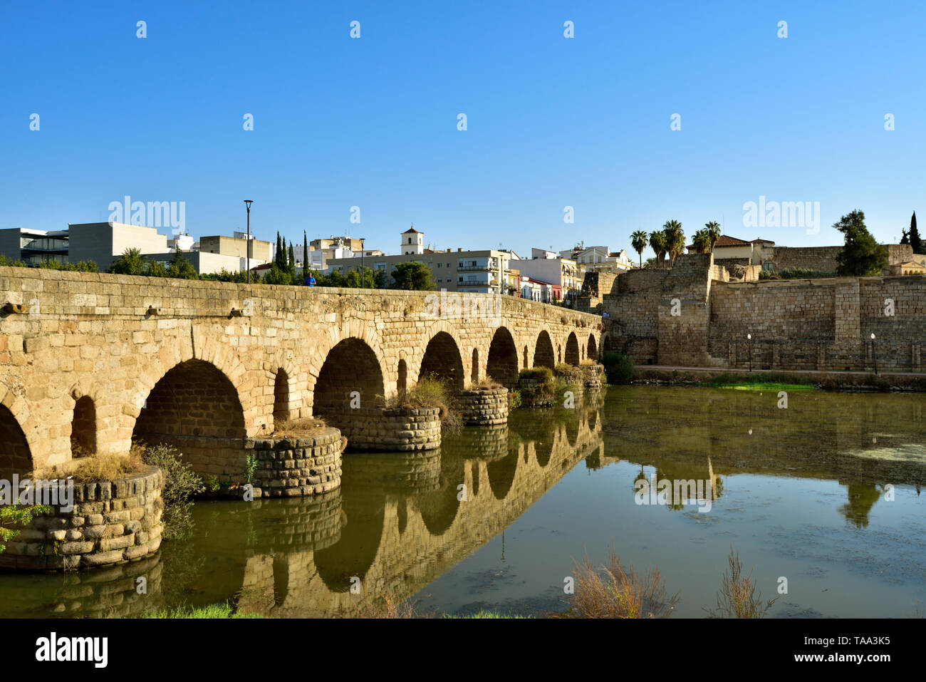 Monumentos romanos hi-res stock photography and images - Alamy